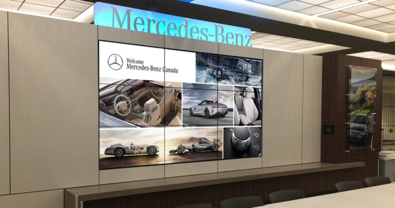 Mercedes | Digital Signage